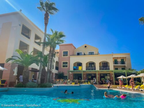 Review: Hotel Samaina Inn (Karlovassi, Samos) - Tips Op Reis